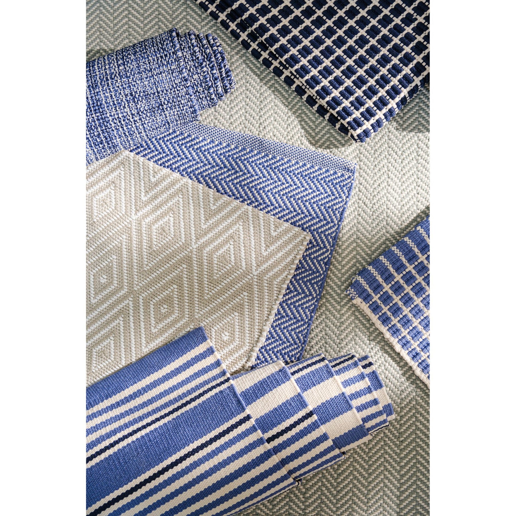 Coastal Striped Rug Collection – Cailini Coastal