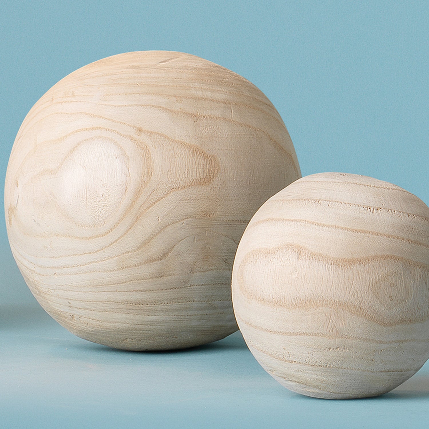 Malibu Wood Spheres – Cailini Coastal