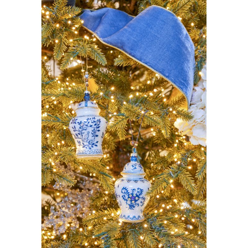 Grandmillennial Holiday – Cailini Coastal