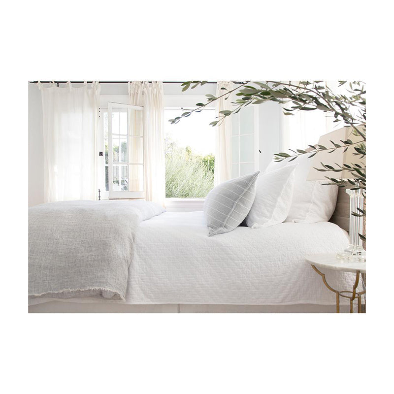 Coastal Bedding: Quilts, Duvet Covers, Shams & More – Cailini Coastal